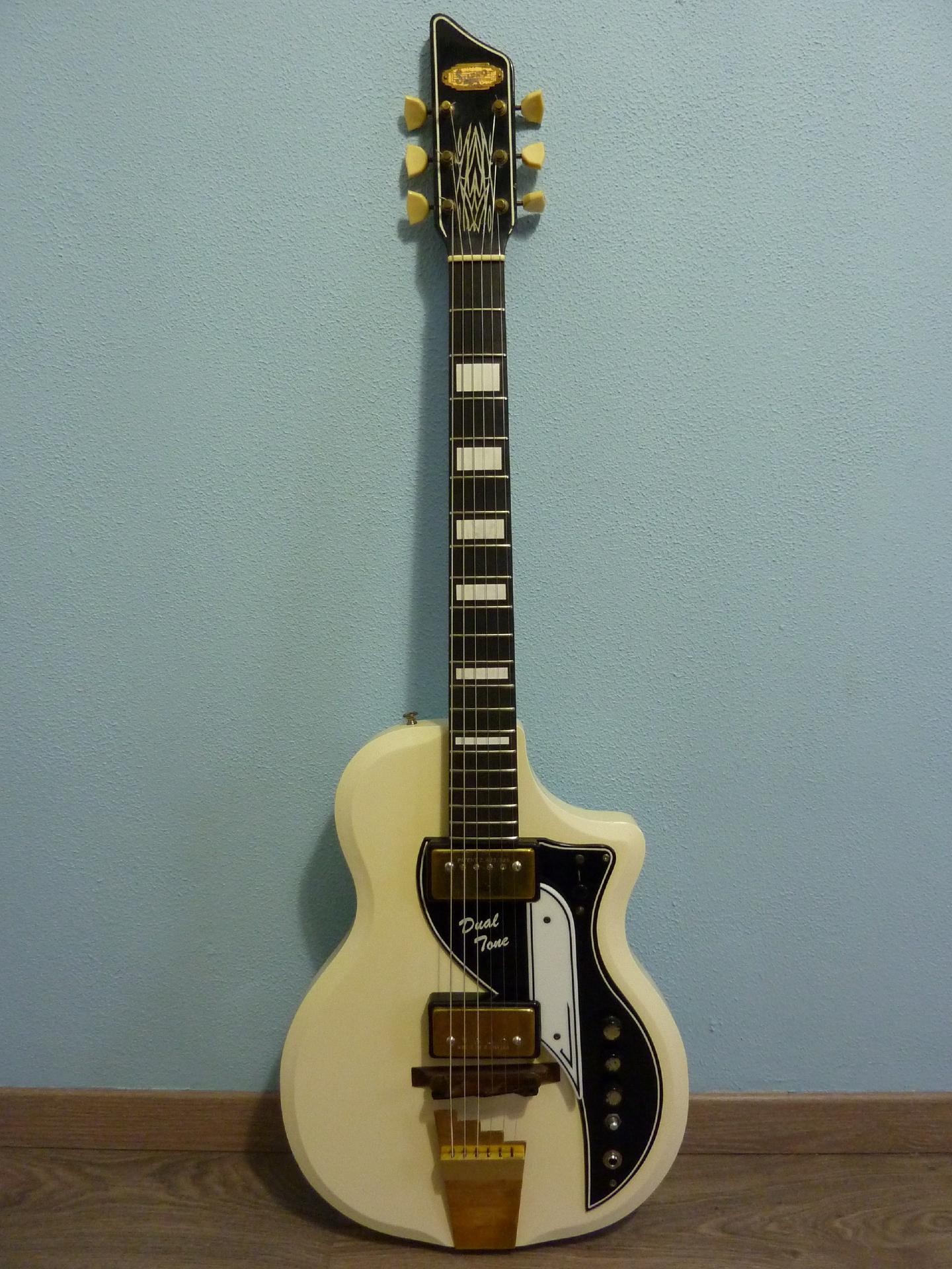 1958 Supro Dual Tone - Buy vintage Supro guitar at Hender Amps vintage ...