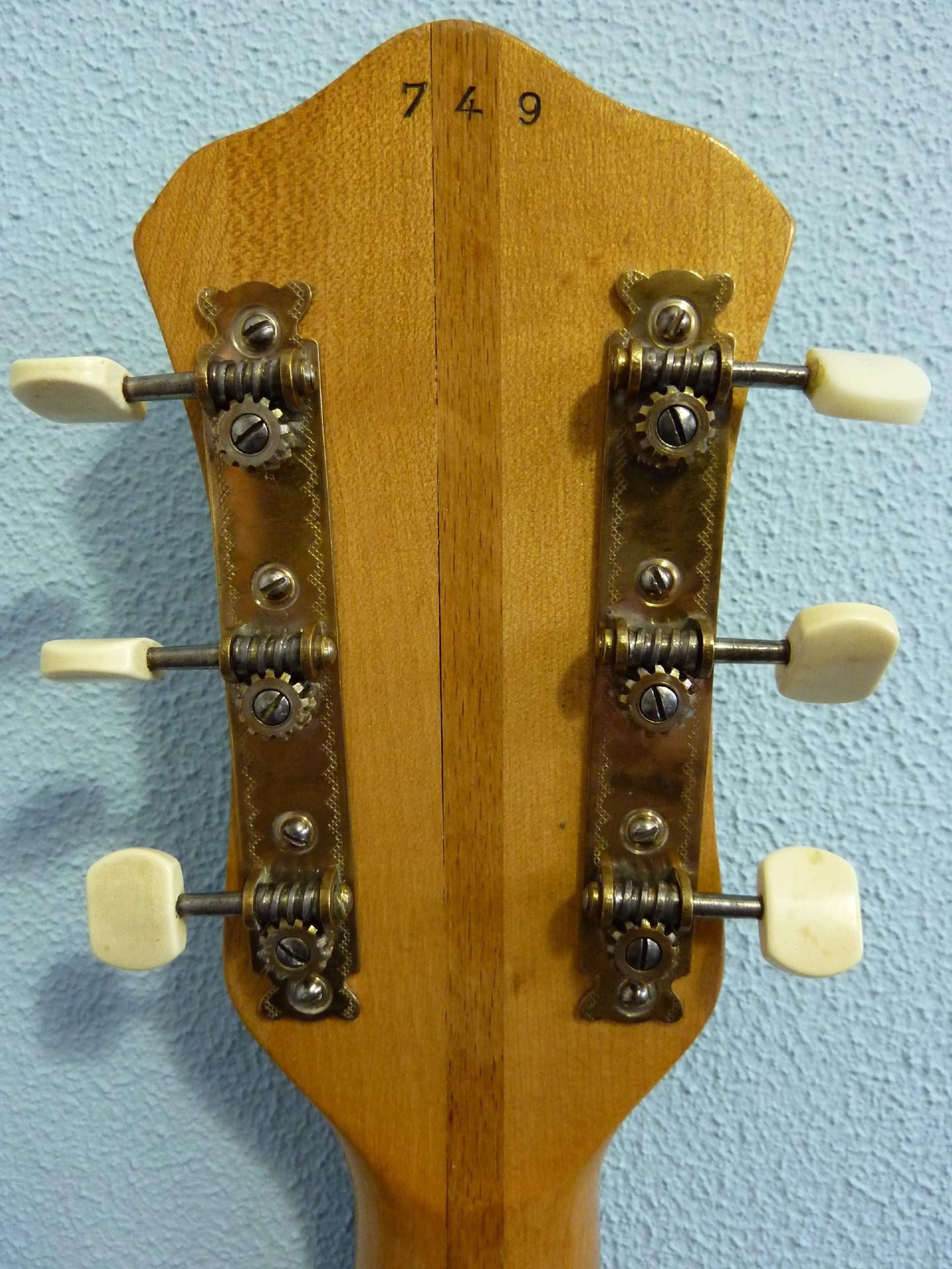 1959 Hofner Club 50 - Buy vintage Hofner guitar at Hender Amps vintage ...