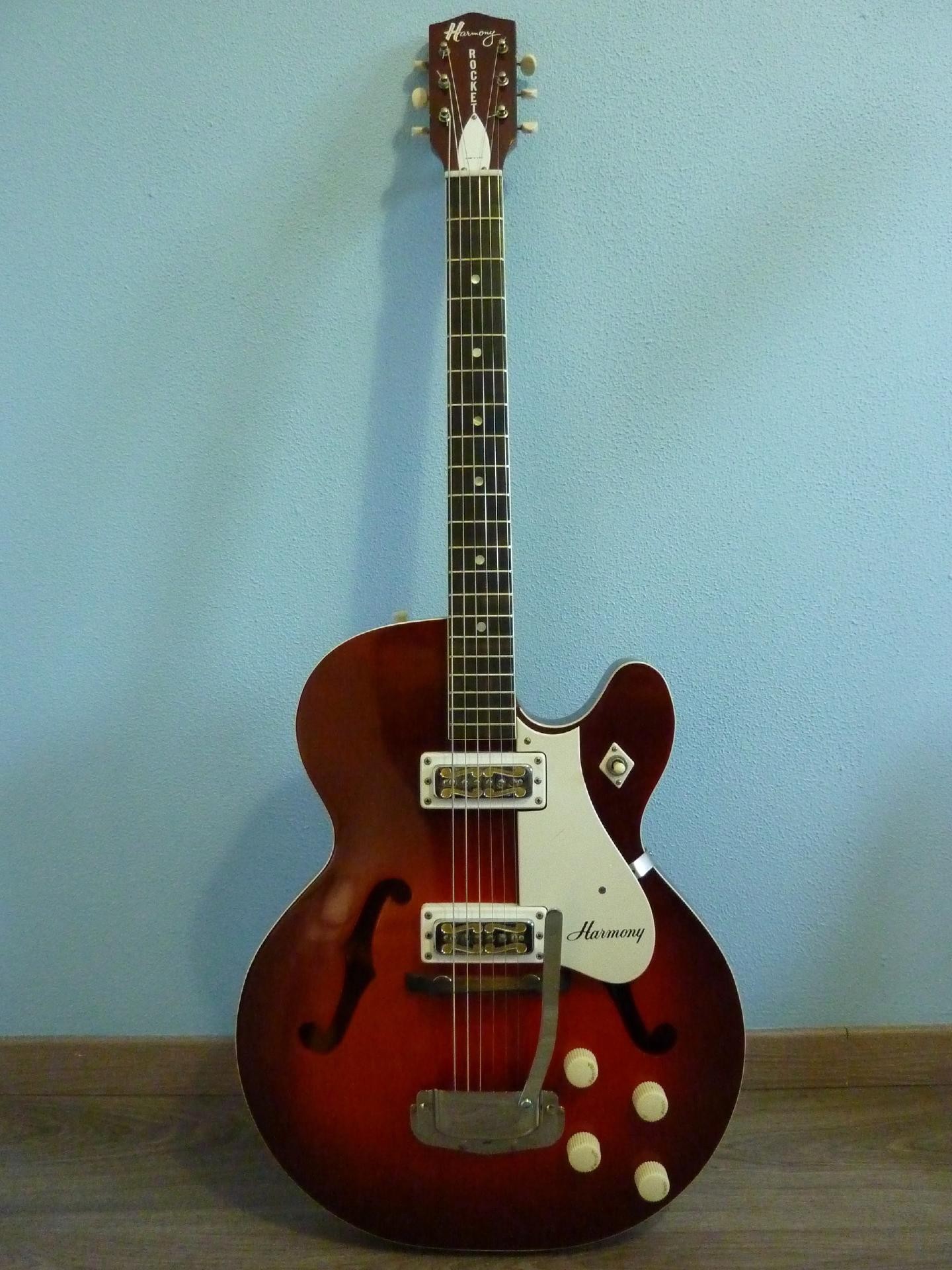 1965 Harmony Rocket H56 - Buy vintage Harmony guitar at Hender Amps ...