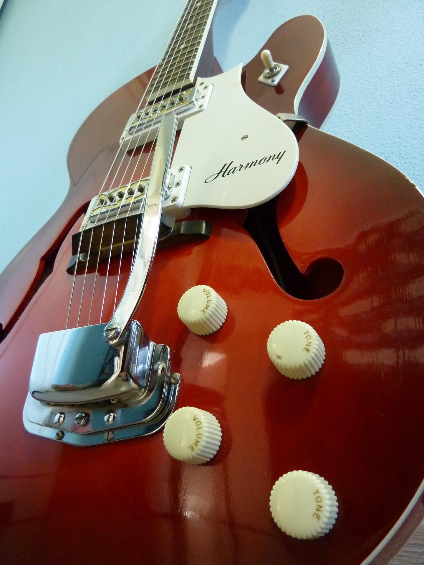 1965 Harmony Rocket H56 - Buy vintage Harmony guitar at Hender Amps ...